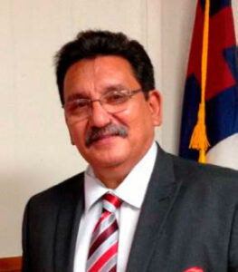 Dr. Raúl Garza – Instituto Logos